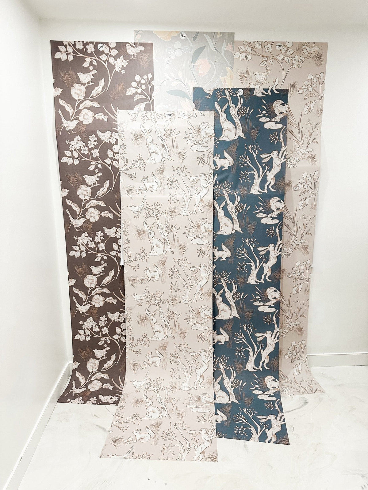 Spring Wallpaper - the Perfect Way to Update your Home Decor for 2024!